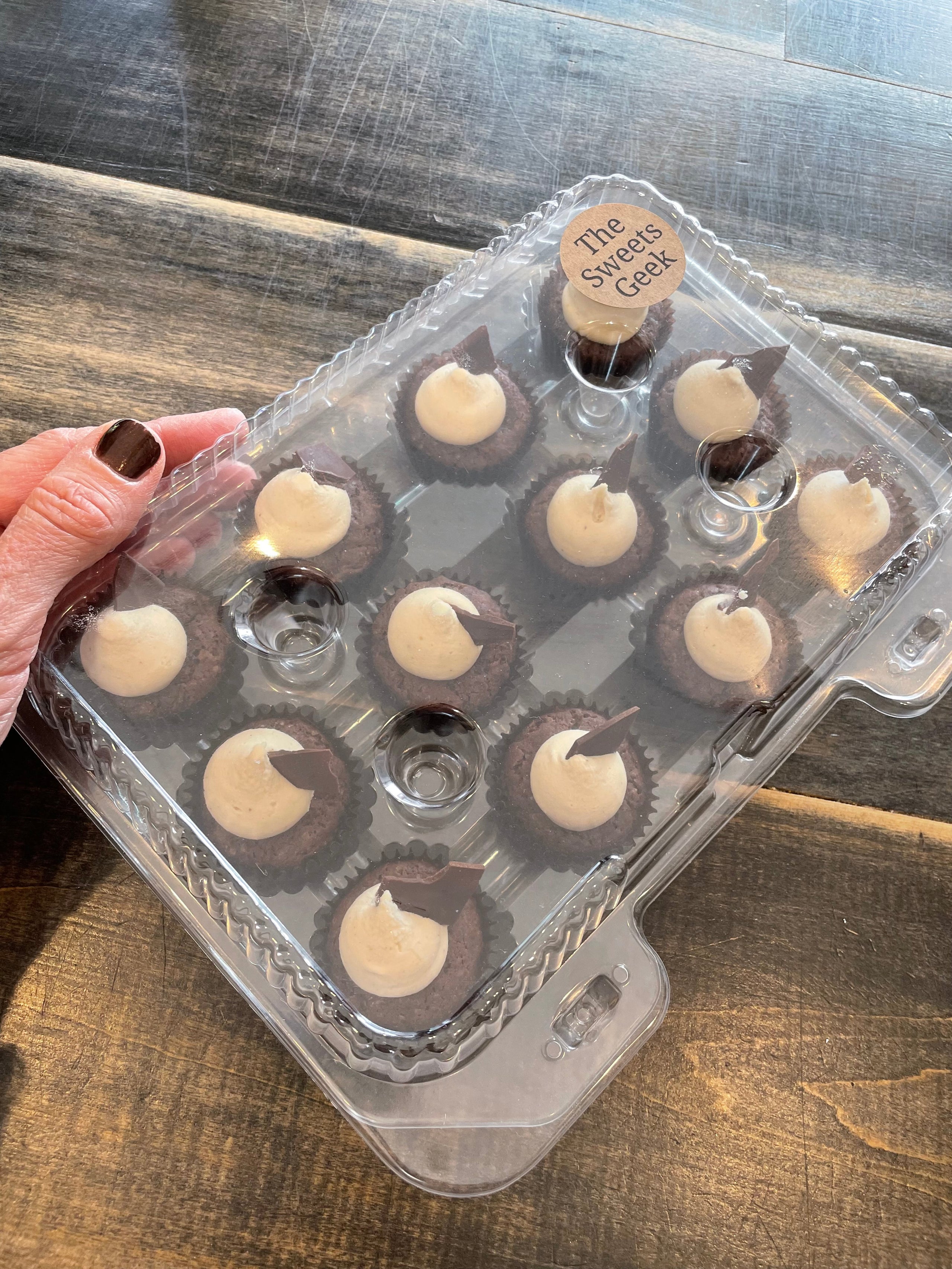 MINI Crispy Cakes by the Dozen | The Sweets Geek